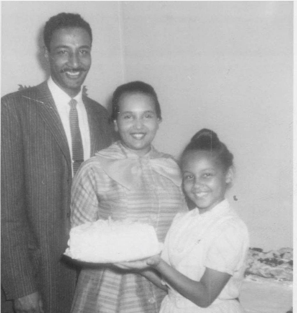 Dr. Geneva Williams is a Life Coach, Leadership Coach